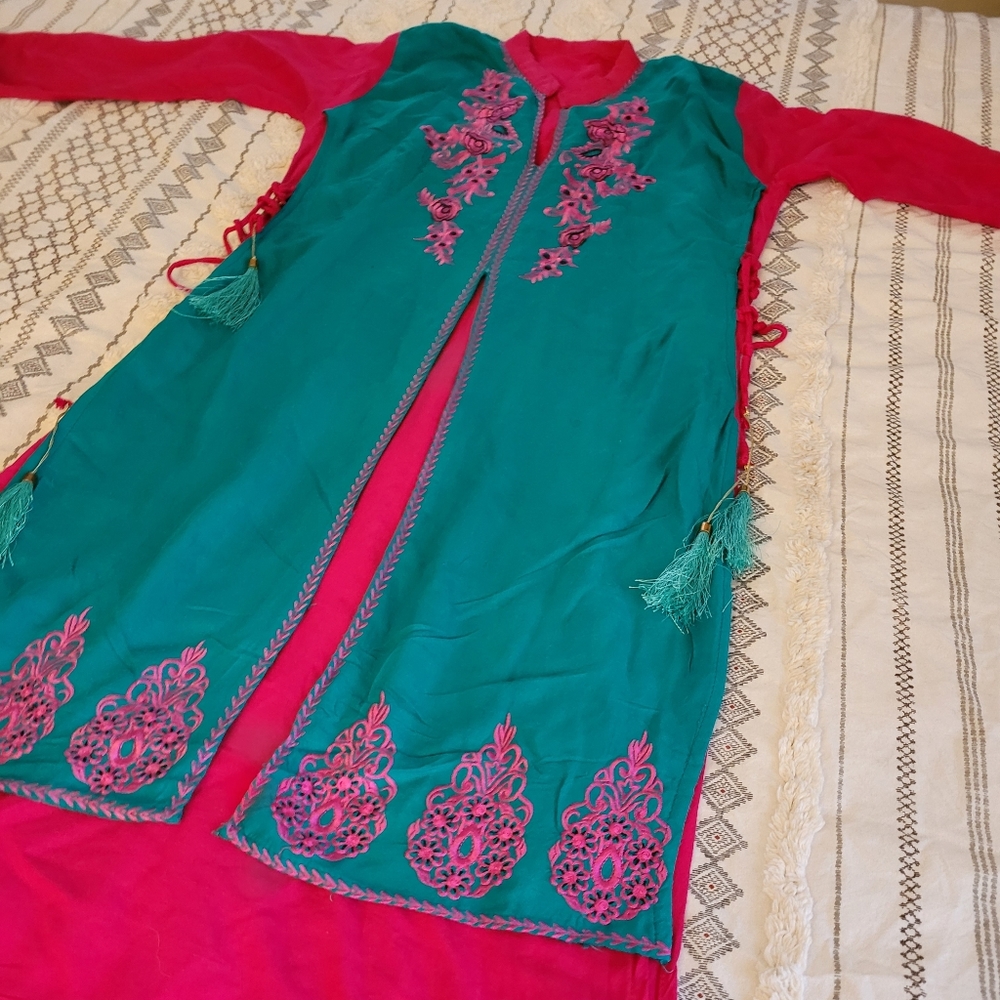 Layered Kurta Tunic & Dupatta - Gem